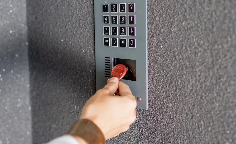 Låssystem med tagg | Blippa dig in i fastigheten